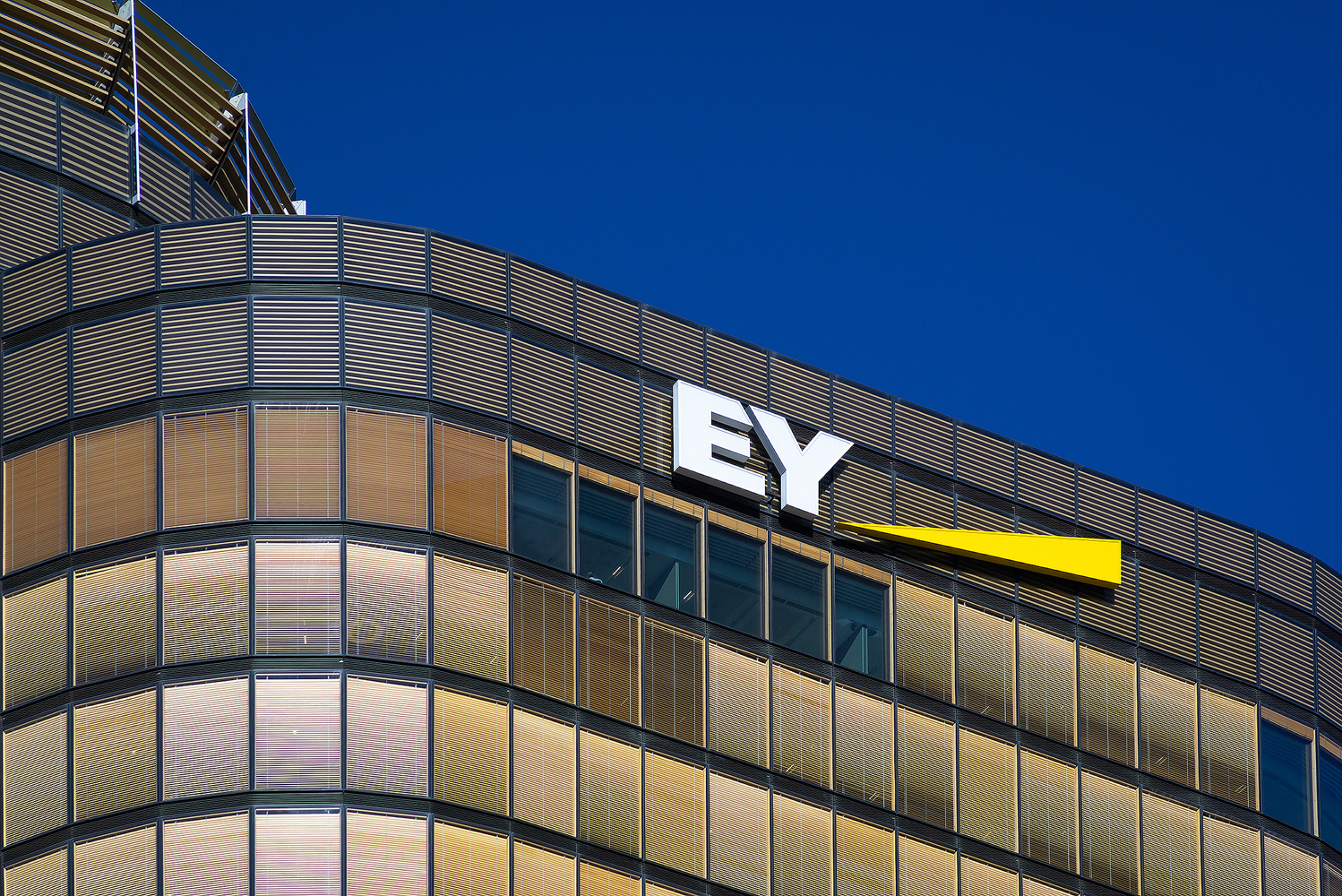 Wooden Tower EY In Sydney, Detailed Shots Of The Architecture And ...